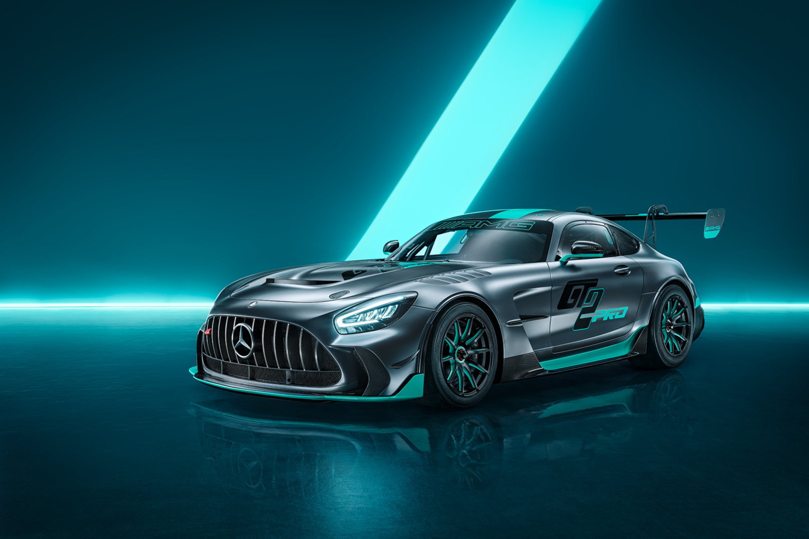 可比賽 可收藏 再經升級的Mercedes-AMG GT2 Pro客戶賽車 - 試車頻道 TCar