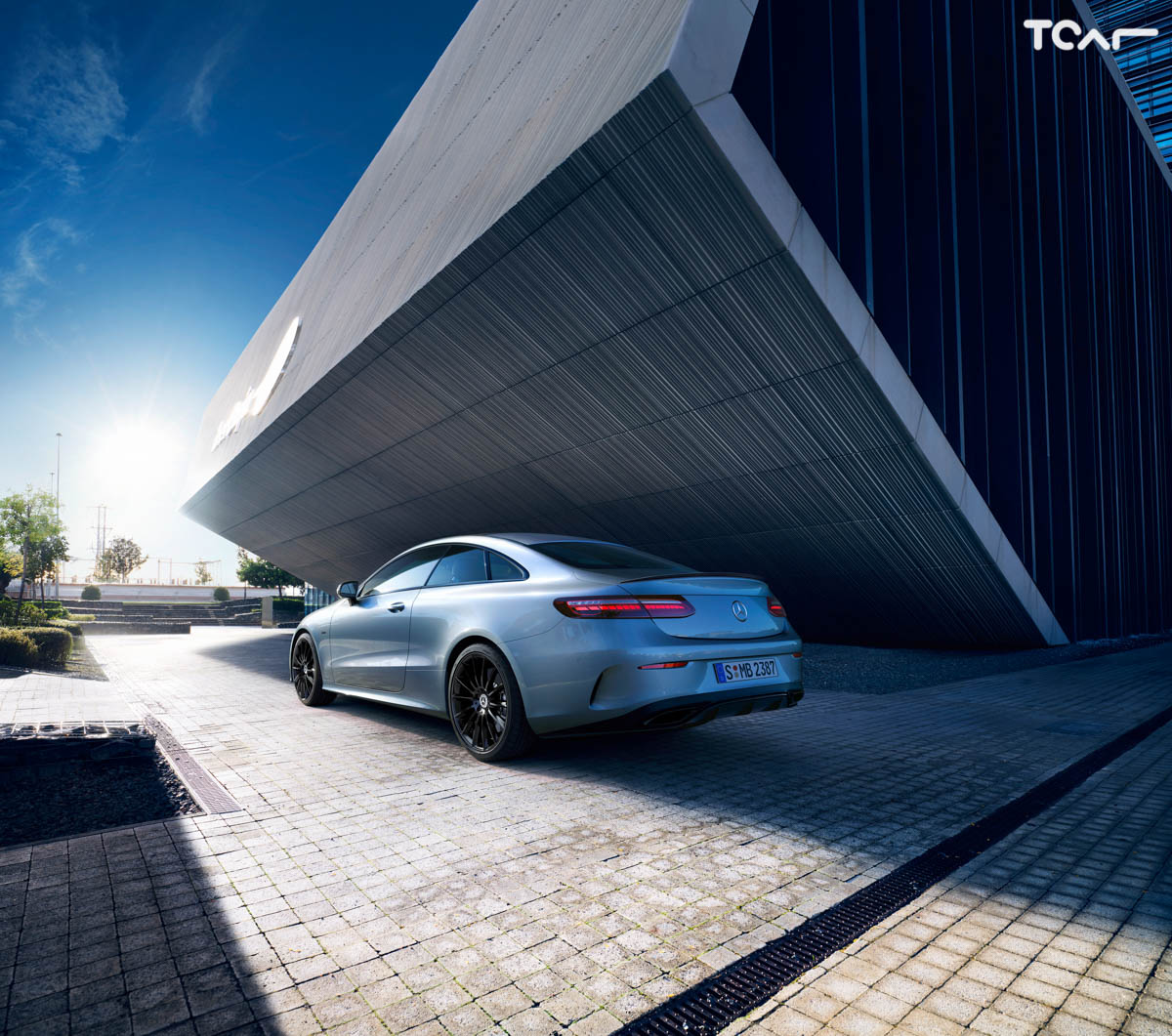 大改未至 Mercedes-Benz再推E-Class Night Edition版本！ - 試車頻道 TCar