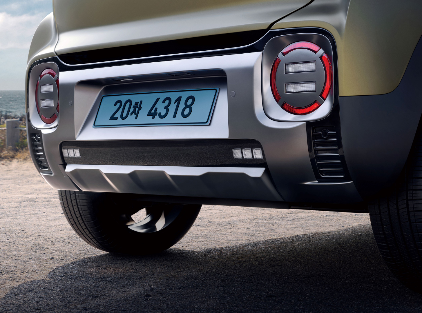 不越野仍不妨礙它帥氣有型！Hyundai Casper Electric Cross / Inster Cross - 試車頻道 TCar