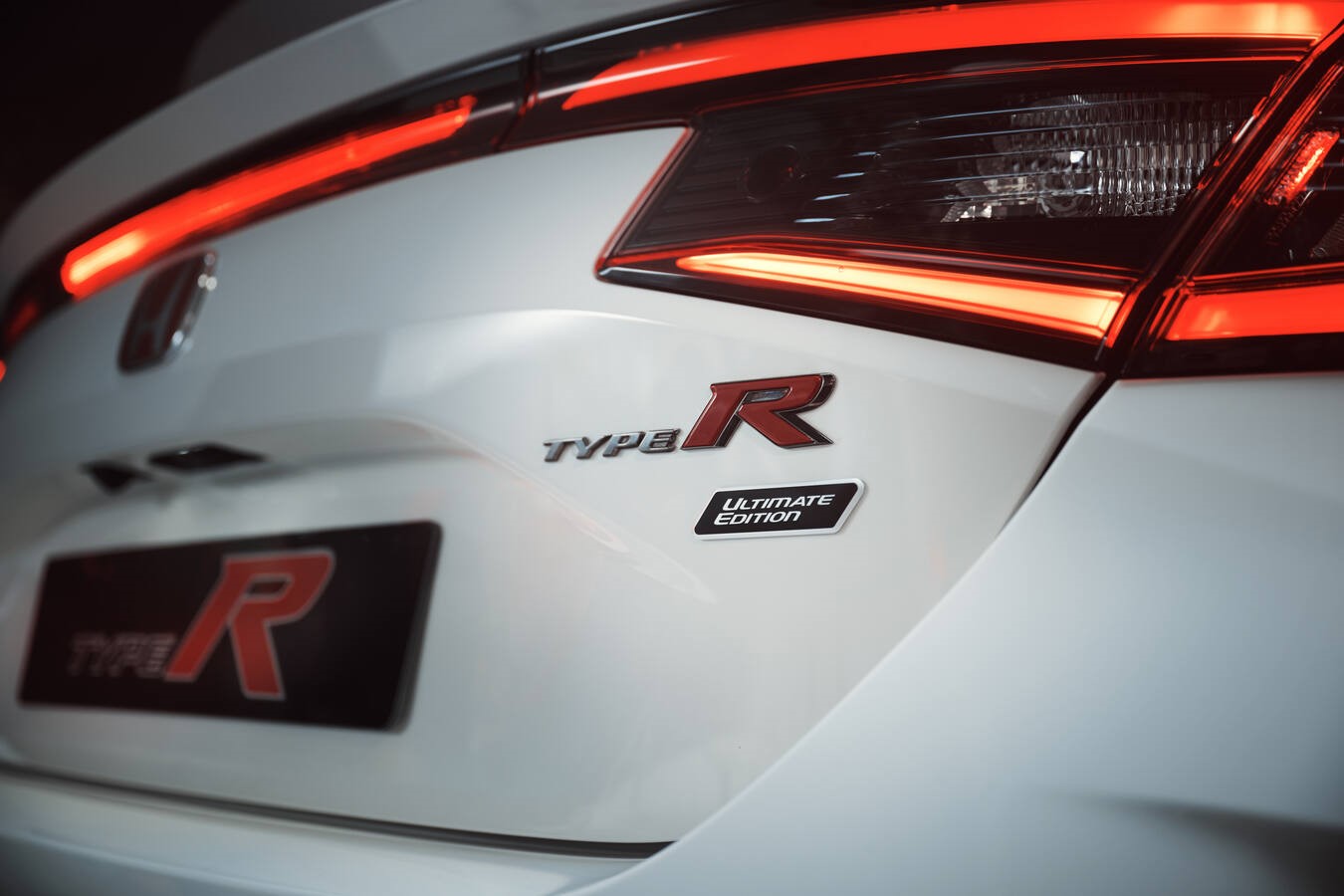 【日系性能終將一死 – Honda Civic Type R推出Ultimate Edition 】 - 試車頻道 TCar