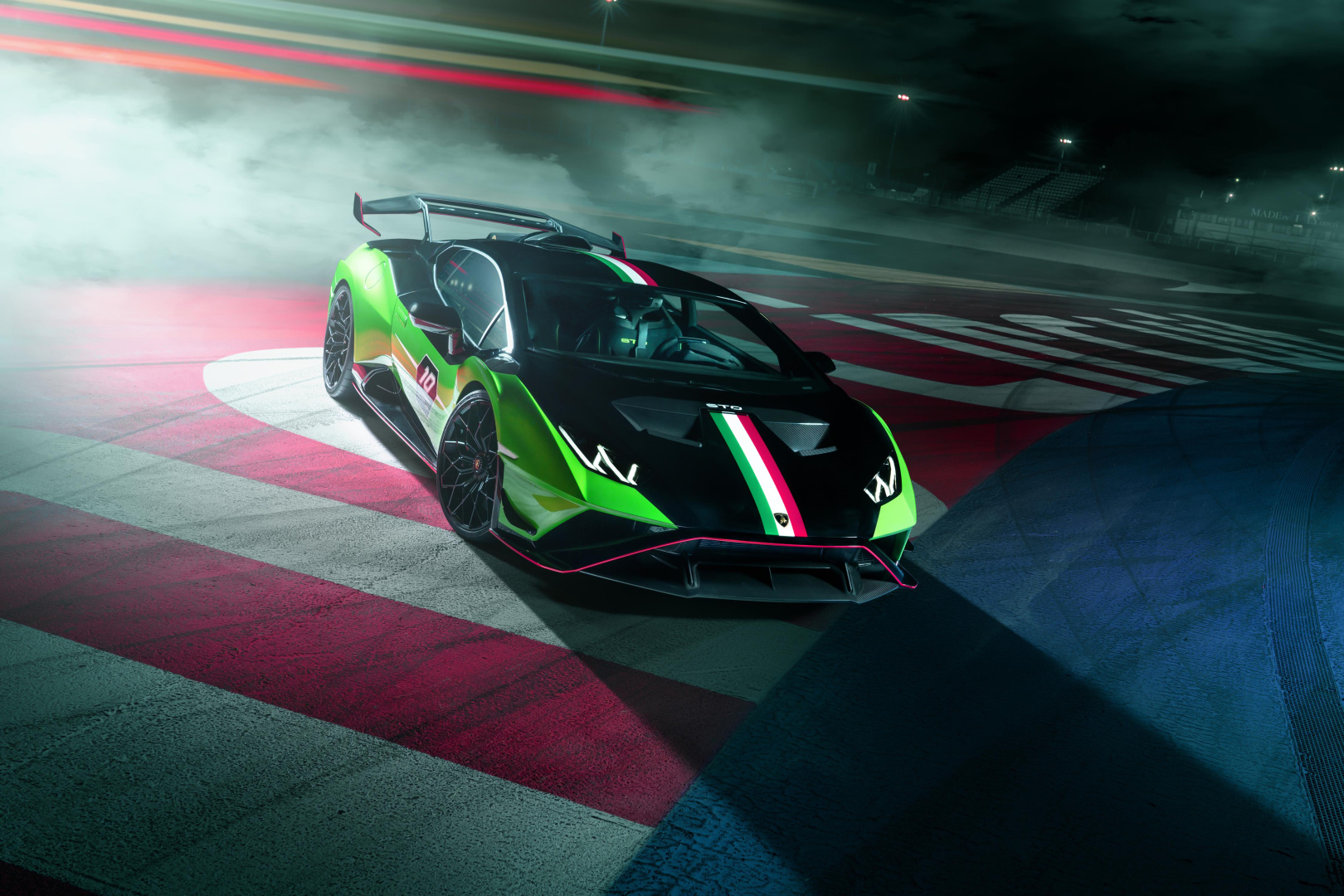 賽車部門科技與設計直接移植！Lamborghini Huracan STO SC 10° Anniversario - 試車頻道 TCar